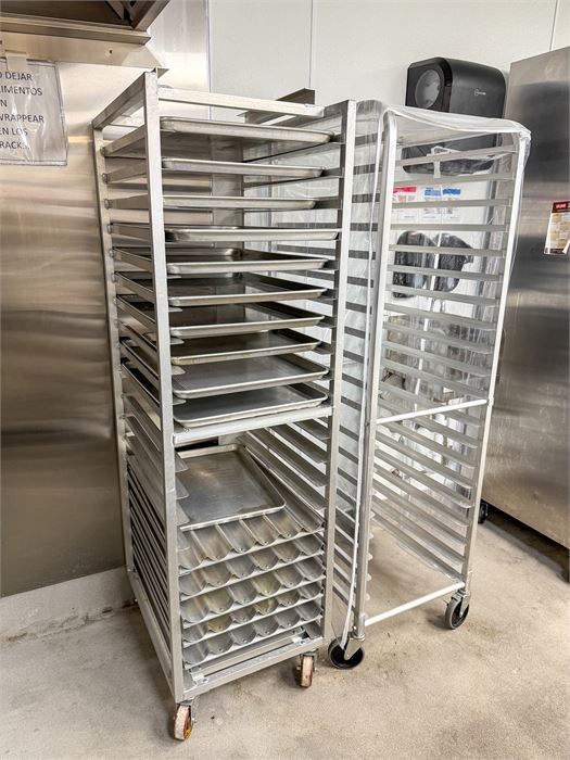 2ndsupply.com - Sheet Pan Racks Plus Sheet Pans