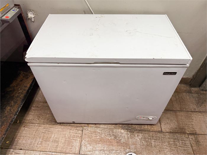 2ndsupply.com - Chest Freezer